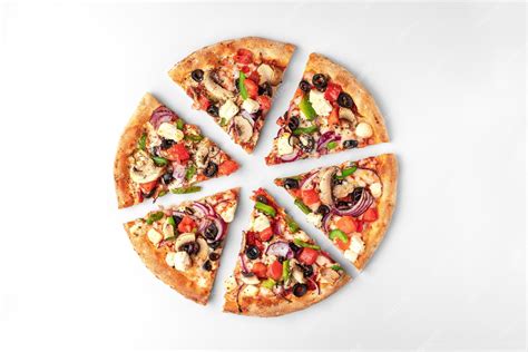 Premium Photo Slices Of Fresh Round Pizza With Chicken Meat