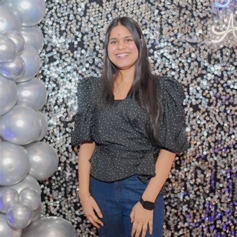 Priya Computer Programming Tutor 5 H 2 Reviews