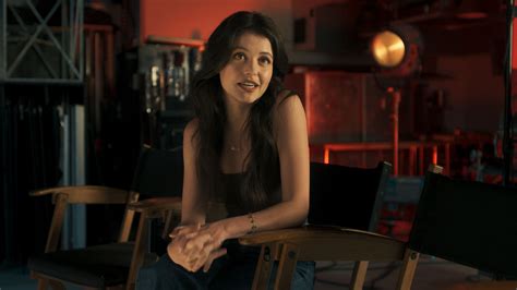 Ginny And Georgia Actor Sara Waisglass Shares Personal Struggles With