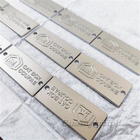 Custom Metal Labels And Tags For Clothing Line