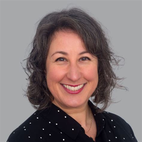 Aline Migirdicyan Au Cushman And Wakefield