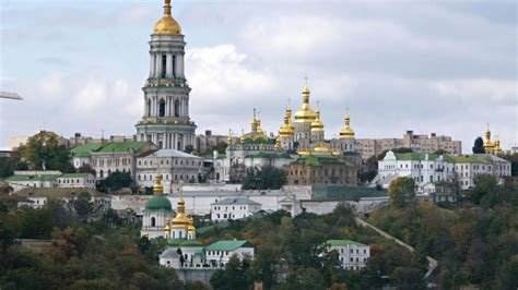«Пробуждается матушка-Русь»: у Києво-Печерській лаврі визнали, що в ...