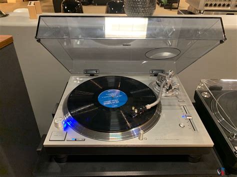 Technics Sl 1200g Turntable With Tonearm Lid And Original Box Packing