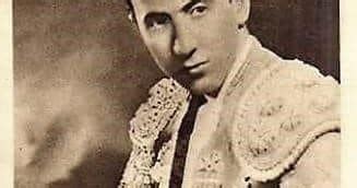 Victoriano De La Serna Torero Y Veraneante En Hondarribia