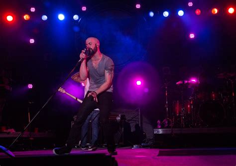 Dvids News Start Of Something Good Daughtry Performs For Troops