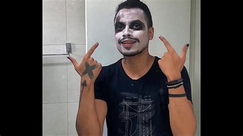 Qrozne Model Page Xvideos Com