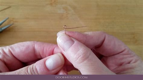 How To Make Symmetrical Wrapped Loop Connectors Door 44 Studios