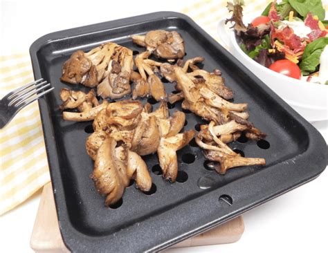 10 Roasted Mushroom Recipes To Make In Your Oven