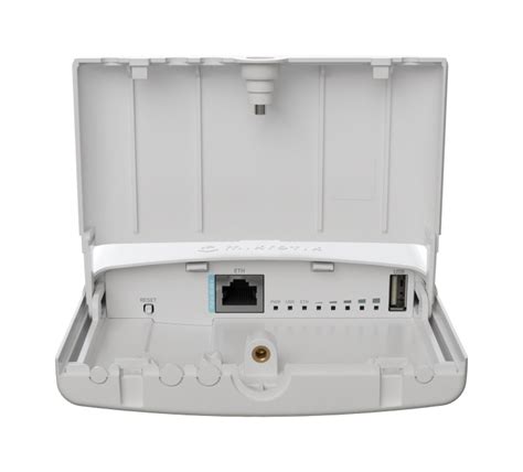MikroTik L11UG 5HaxD NB NetBox 5 Ax