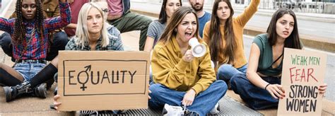 How To Right The Womens Vote The Catholic Thing