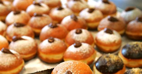 Deep Thoughts On Doughnut Lust