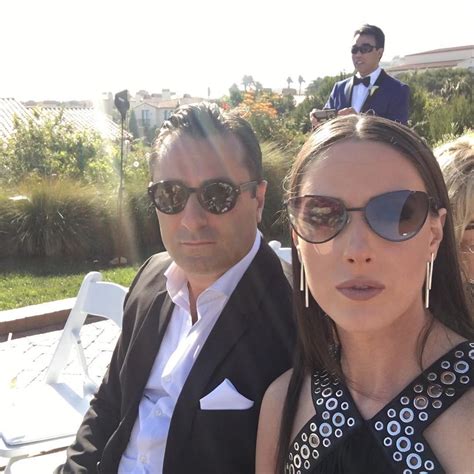 ნაციონალების დროინდელი მაღალჩინოსნისა და ქართველი მოდელის ლაქშერული ცხოვრება ამერიკაში