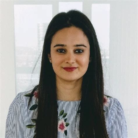 Simran Sandhu Linkedin