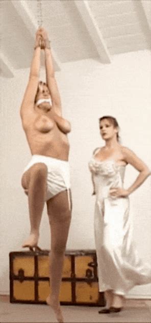 Lia Stip Naakt Porn Pic Eporner