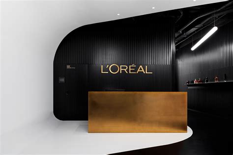L’ORÉAL Moscow Office :: Behance