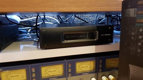 Universal Audio Uad 2 Satellite Thunderbolt Quad Core Dsp Reverb Uk