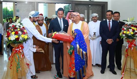 Oman Malaysia Healthcare Reform Experiencemalaysiahealthcare Farizal Jaafar