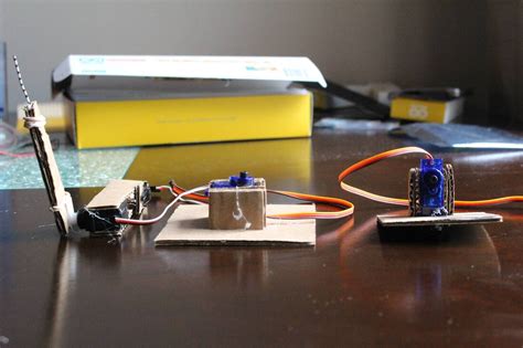 Simple Programmable Robotic Arm Atal Tinkering Lab