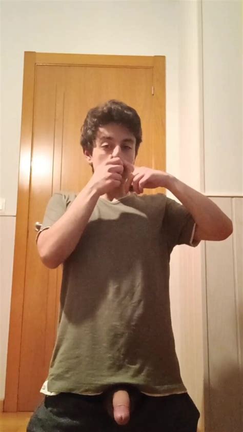 Hot Huffing Poppers Twink Exposing