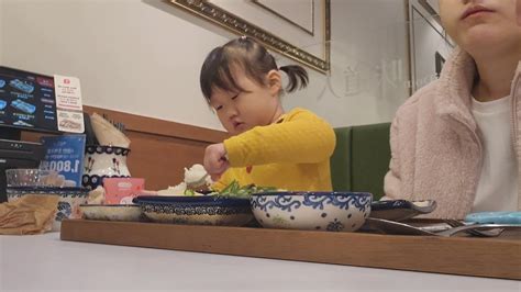 임신부 엄마와 세 살 아이 일상 외식 임산부브이로그 육아 Youtube