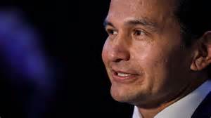Baisse T On Les Coudes Wab Kinew Remet En Question Le Retrait