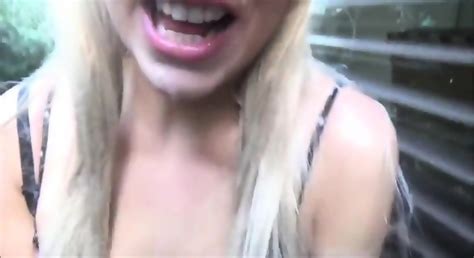 Ffentlicher Fick Mit Deutscher Blondine