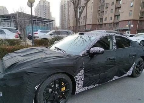 Primele Imagini Cu Autoturismul Electric Realizat De Xiaomi Pe Strad Gadget Review Ro