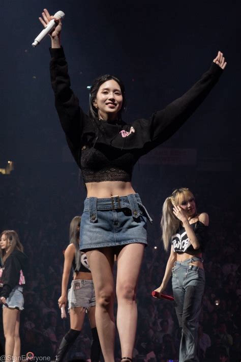 Cant Get Enough Of Minas Legs And Feet Rtwicefap