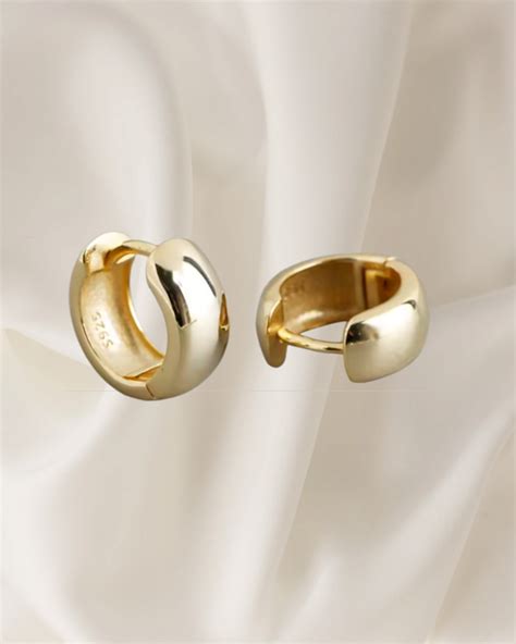 Earrings Everyday Minimalist Hoops And Keepsake Designs Chapters Of Joy