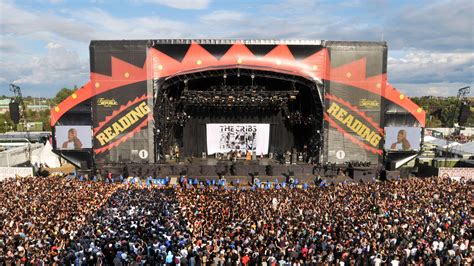 Reading Festival Fire Services Safety Tips For Revellers Bbc News