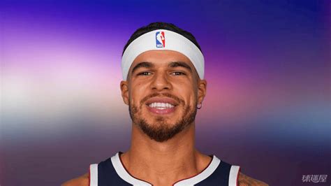 掘金队考虑交易迈克尔·波特