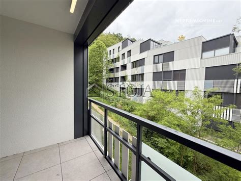 Prodaja Stanovanje 4 Sobno Ljubljana Center Devana Park Ii 116 52 M2