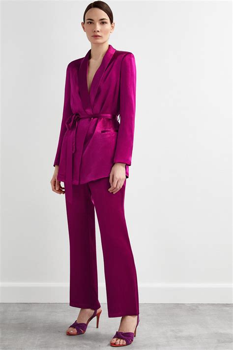 Trajes De Pantalón Para Invitadas De Boda Tan Sofisticados Como Los Vestidos Más Bonitos Traje
