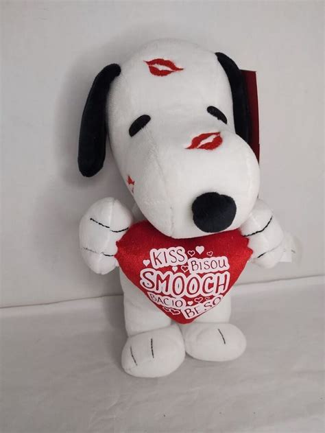 New Gemmy Peanuts Snoopy Waddler Valentines Heart Kiss Animated Musical Plush Dance Was Just