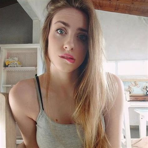 Stream Sola Como Pendeja La Cancion By Gralpanchovilla Listen Online