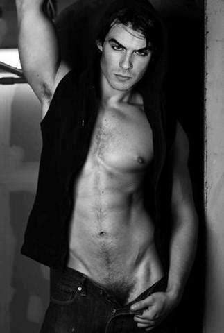 Sexy Damon Salvatore Vampire Diaries