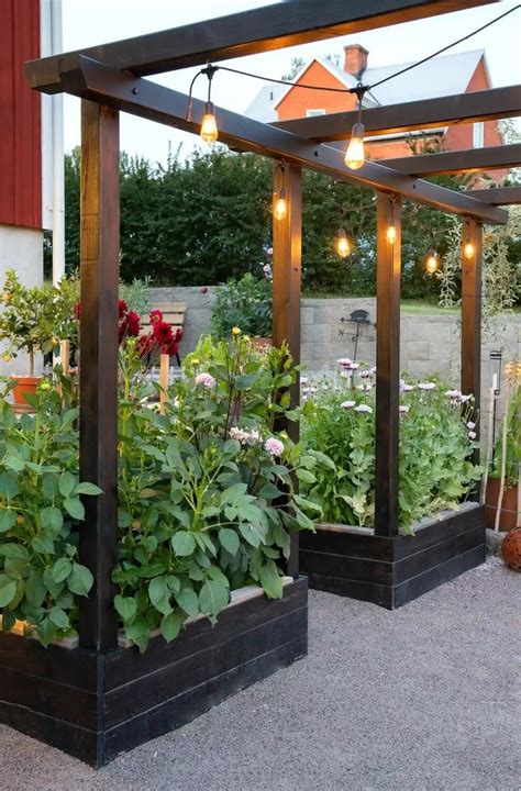Pin Tillagd Av Pernilla Nilsson På Trädgård Idéer Trädgårdsarbete Trädgårdsplanering