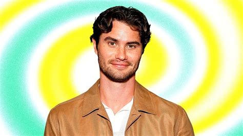 le régime de chase stokes la star de outer banks qui a dit adieu aux doritos gq france