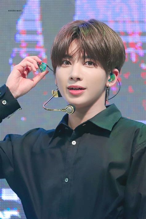Txt Taehyun ♡ Txt Vocalist Tomorrow