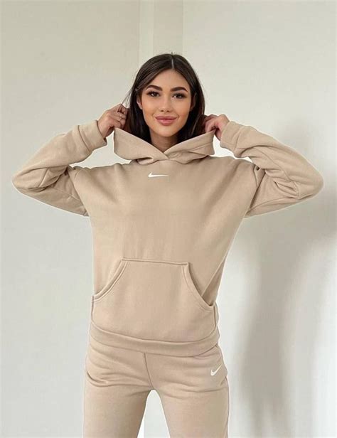 Костюм — ціна 1100 грн у каталозі Спортивні костюми Купити жіночі речі за доступною ціною на