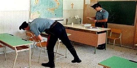 Colpì la sua alunna con la scopa Chiusa l inchiesta indagata l insegnante Leccenews