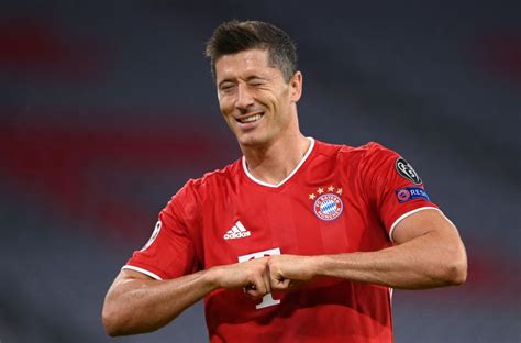Robert Lewandowski Vs Lionel Messi Bayern Munich And Barcelona