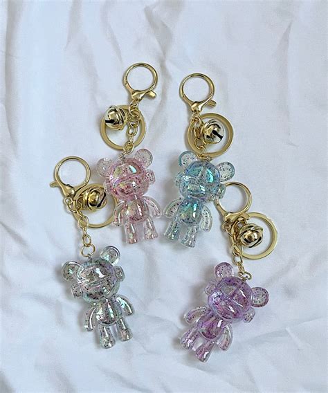 한정수량 투명 곰돌이 글리터 오로라 반짝이 선물 우정 생일선물 커플 키링 에이블리