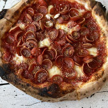 Federalist Pizza Updated July 2024 1152 Photos And 775 Reviews 2009