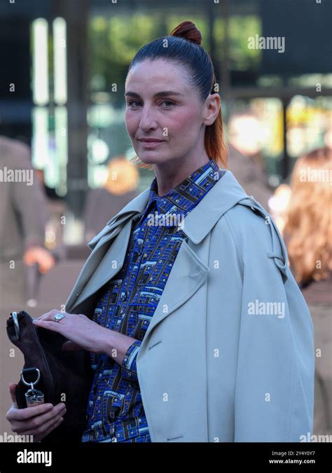 Model Erin Oconnor Poses For Photos Upon Arrival At The Burberry