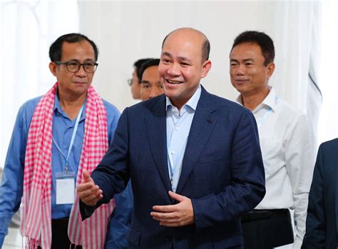 បេក្ខជនសរុបចំនួន ៣៣៨១នាក់ កំពុងចូលរួមប្រឡងប្រជែងជ្រើសរើសមន្ត្រីកសិកម្មឃុំឆ្នាំ២០២៣