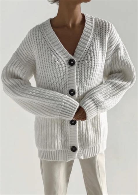 Новий жіночий кардиган — ціна 330 грн у каталозі Кардигани Купити жіночі речі за доступною ціною