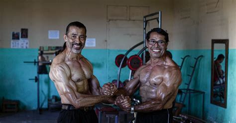 La Inspiradora Vida De Los Hermanos Pérez Los Fisiculturistas Sordos