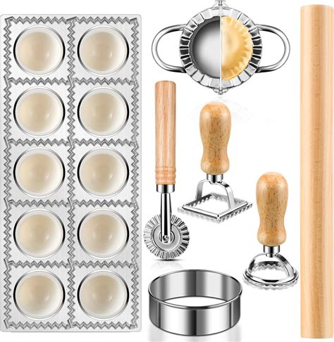 8 Pieces Ravioli Cutter Wheel Set Ravioli Maker Mold Wooden Rolling