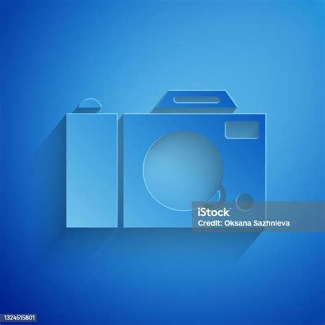 파란색 배경에 격리 된 사진 카메라 아이콘을 종이 잘라 포토 카메라 아이콘입니다 종이 아트 스타일 벡터 3차원 형태에 대한 스톡 벡터 아트 및 기타 이미지 Istock